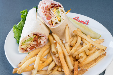 Santa Fe Wrap - Arni's Restaurant